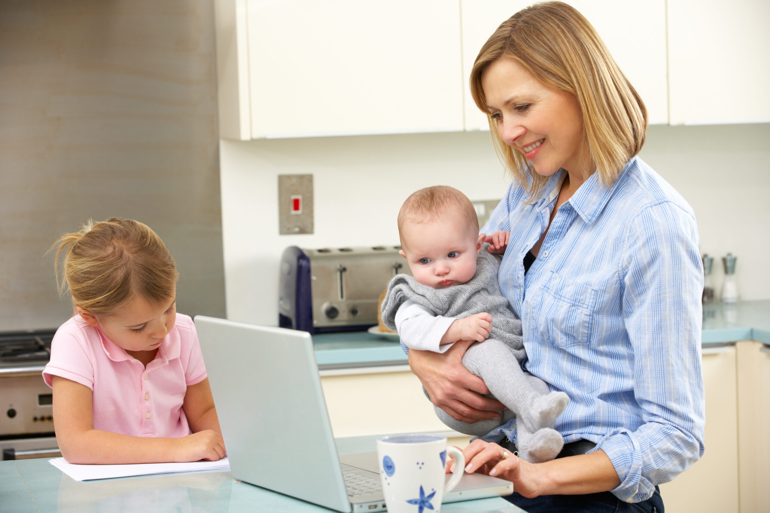 Achieving a work-life balance as a working mum - Small Business UK