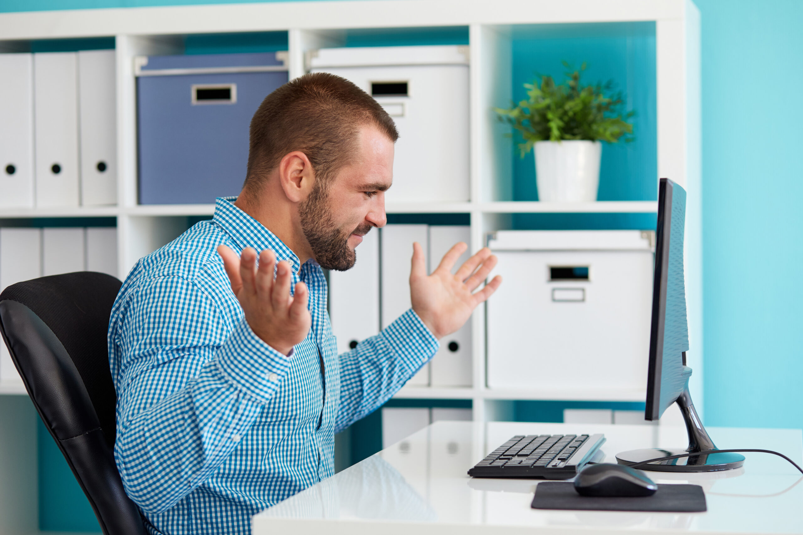 Slow technology hampering small business employees