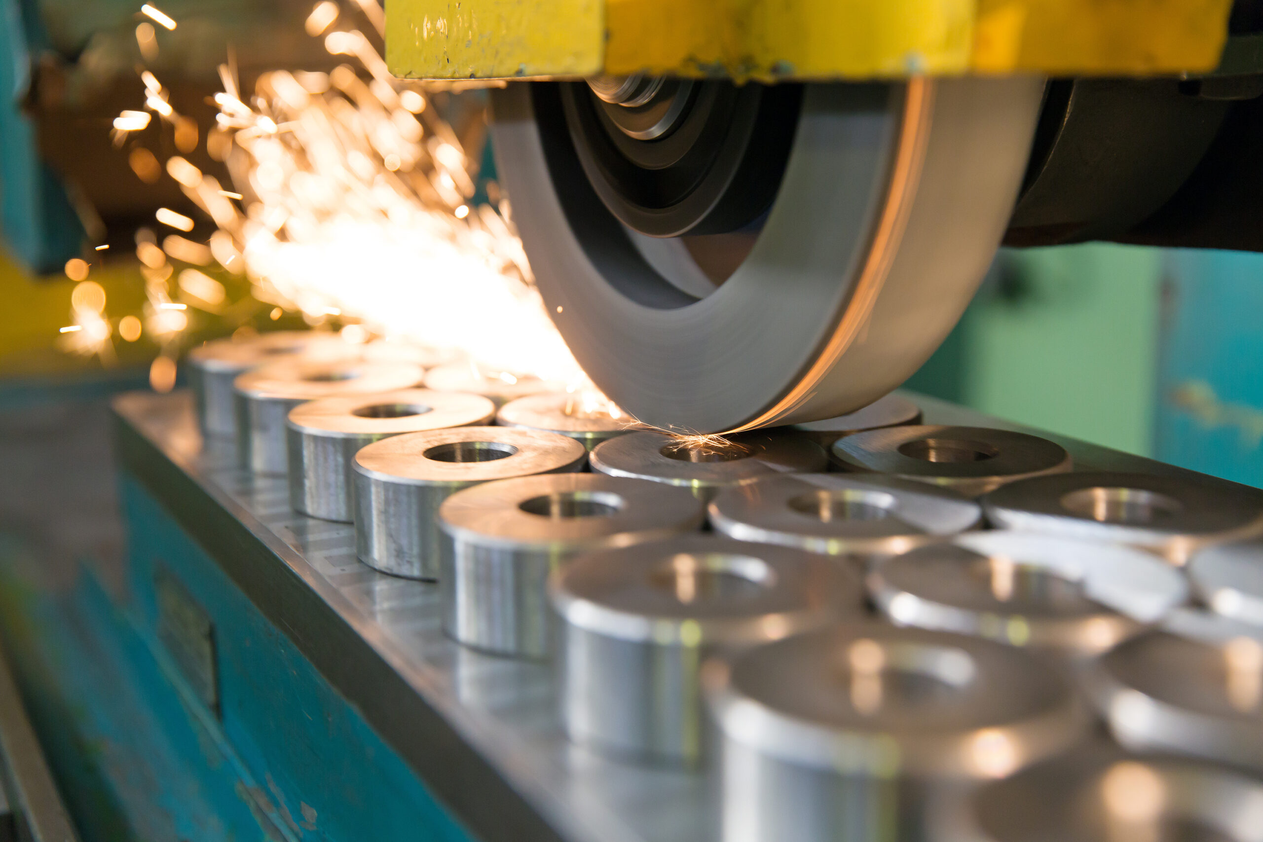 Three manufacturing business trends to look for in 2017 Three manufacturing business trends to look for in 2017