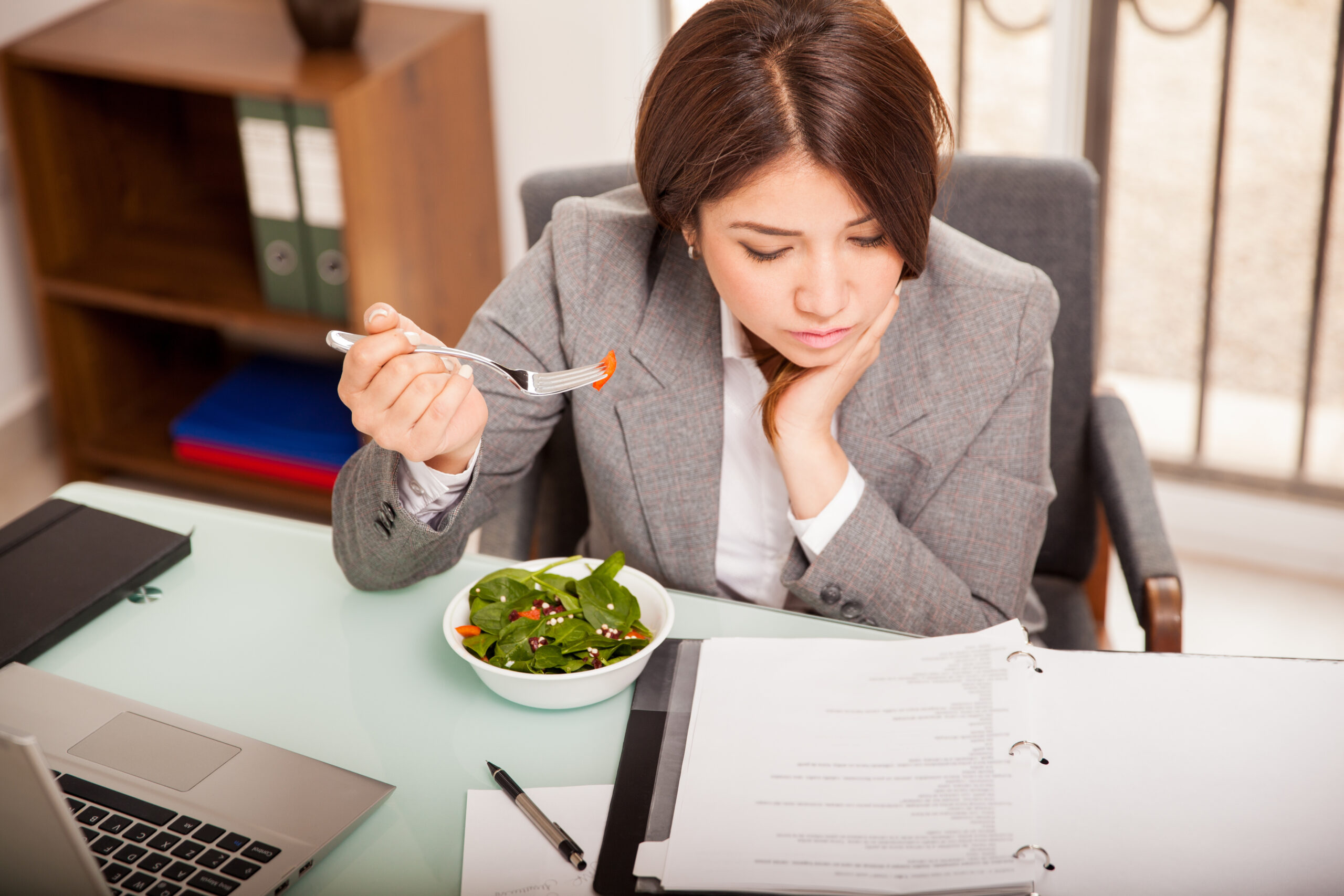 £50 million lost through unproductive Brits skipping lunch