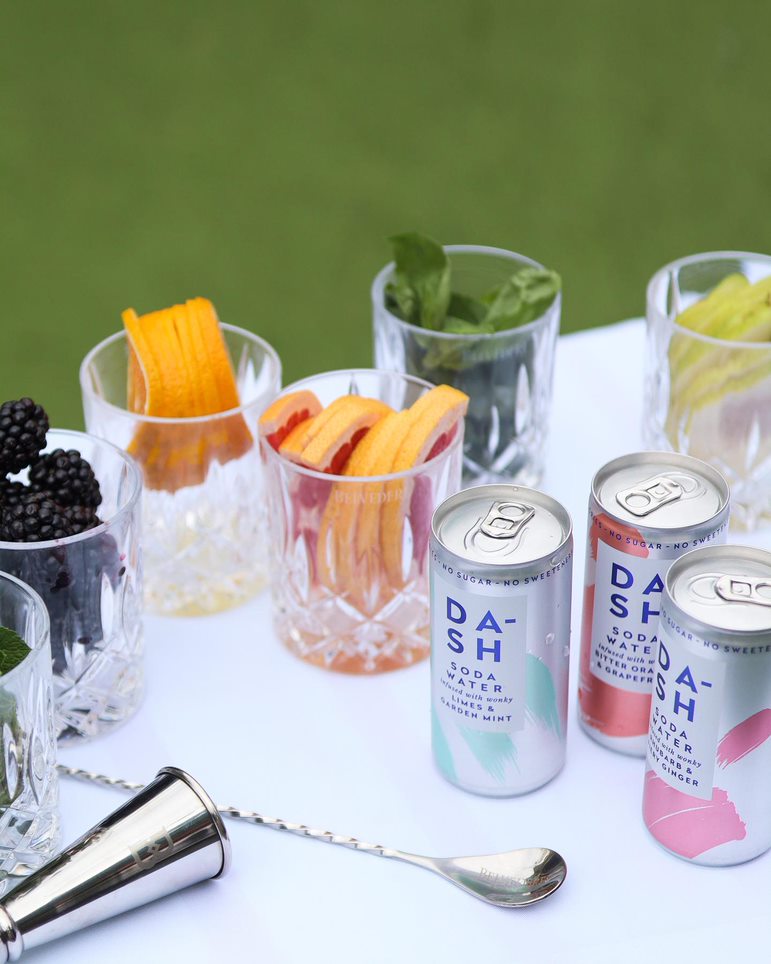 Dash – sparkling water with wonky fruit